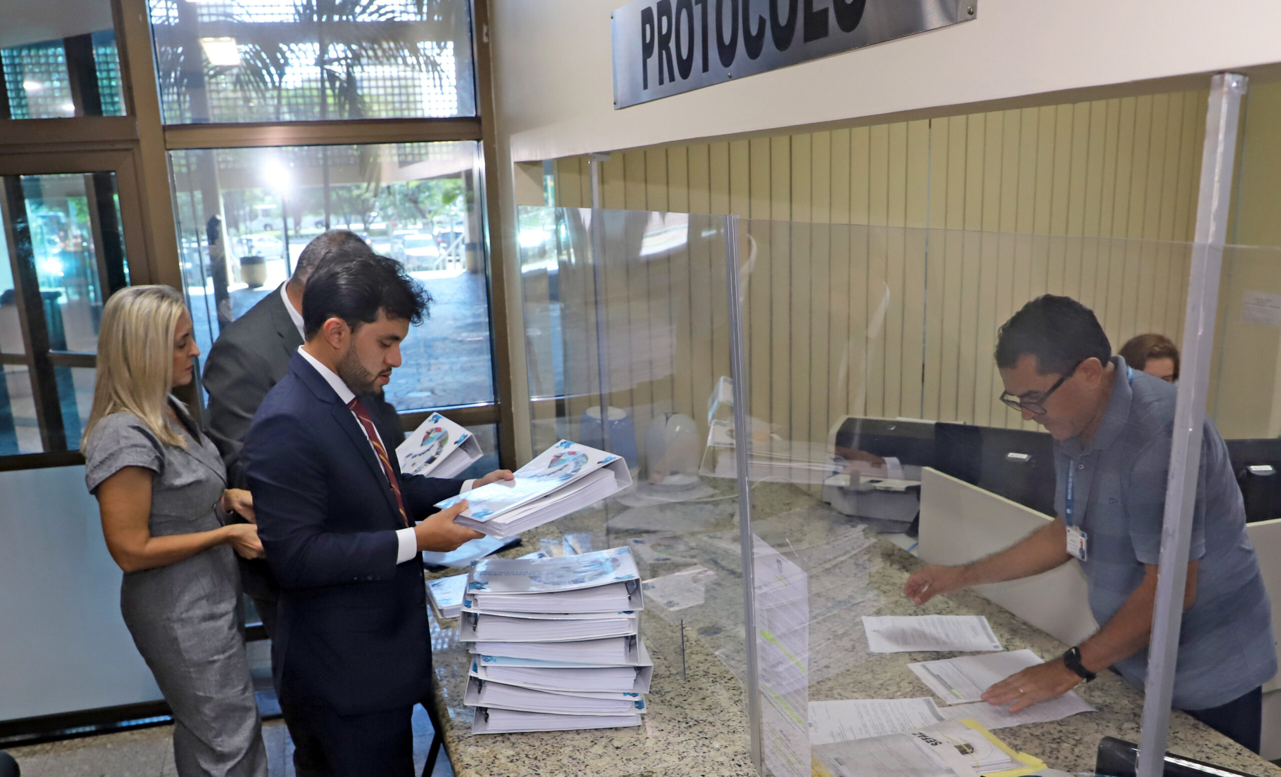 Balanço Geral das Contas do Governo do Tocantins são entregues antes do ...